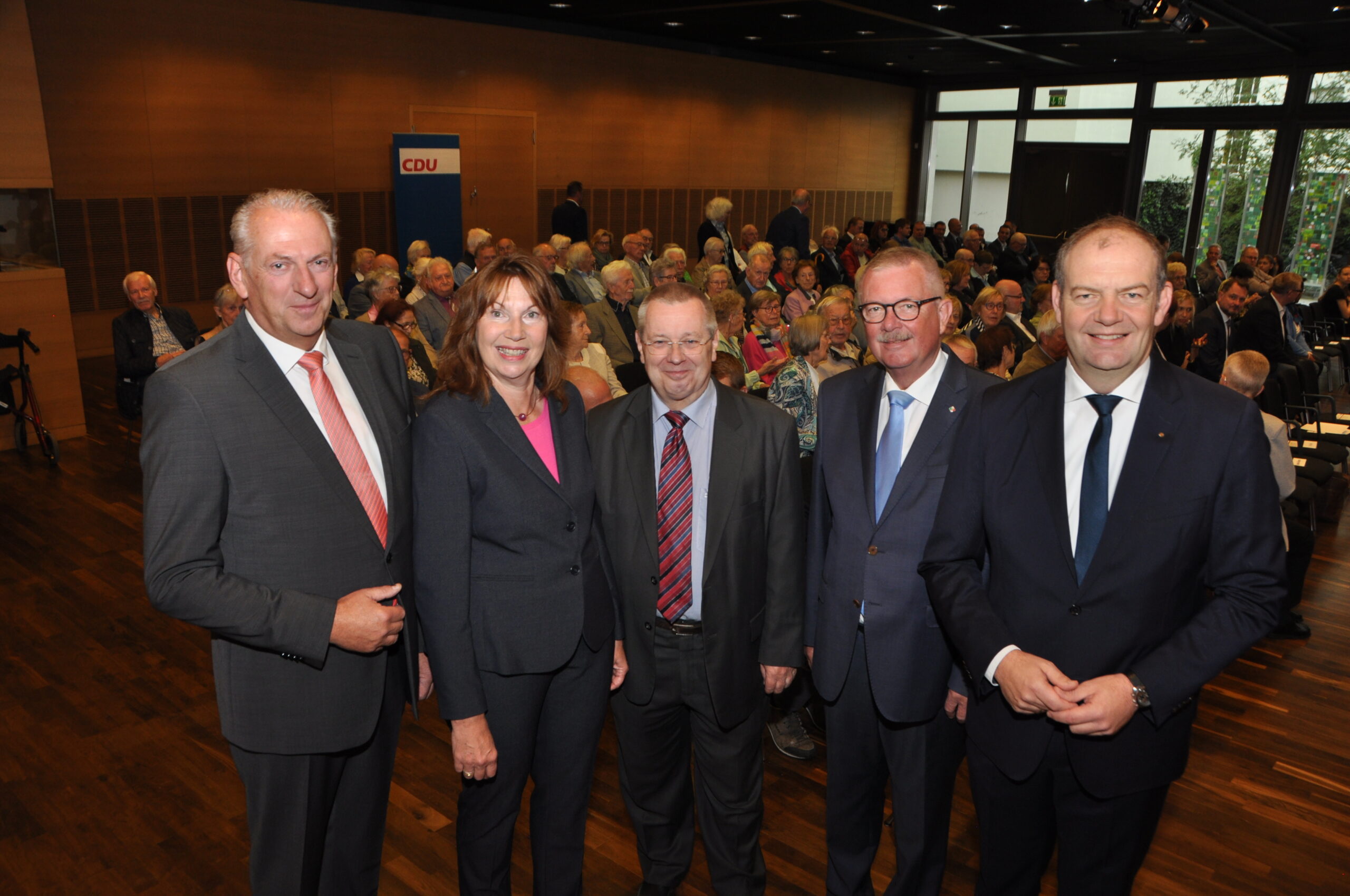 Die CDU-Hamm feiert den Tag der Deutschen Einheit: „Es lohnt sich, an Wunder zu glauben!“ - CDU ...
